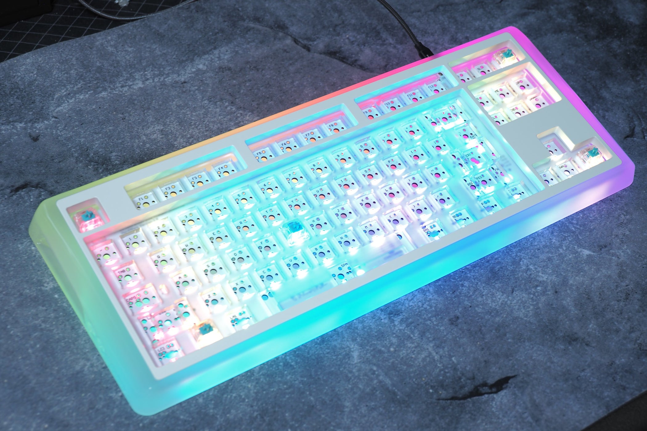 EO-87 (Winkeyless) (Frosted Version) — Mekibo